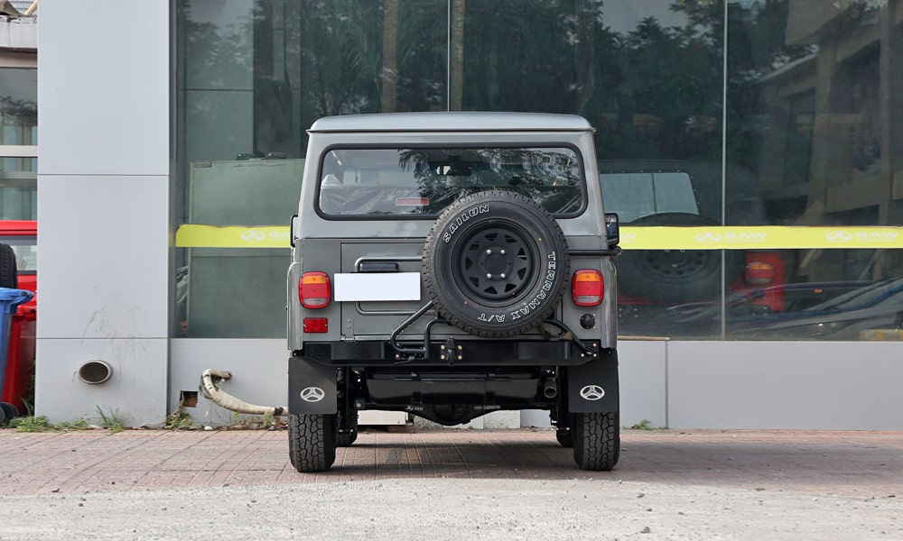 BAW 212 2025 - фото в новом кузове, фото салона и интерьера