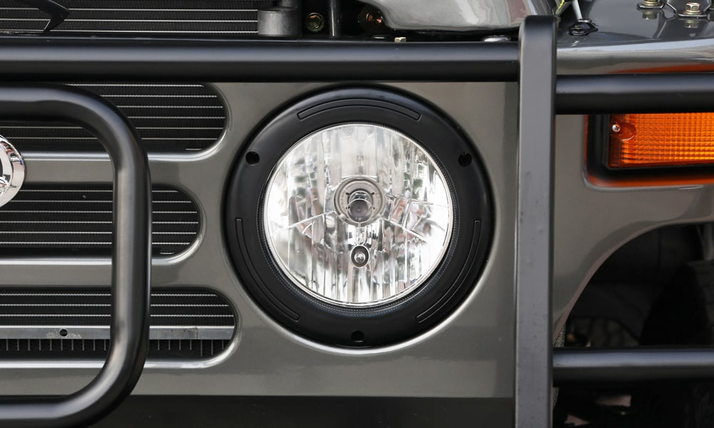 BAW 212 2025 - фото в новом кузове, фото салона и интерьера