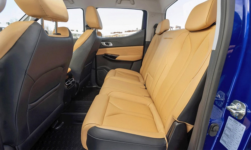 Changan Hunter Plus 2024 - фото в новом кузове, фото салона и интерьера