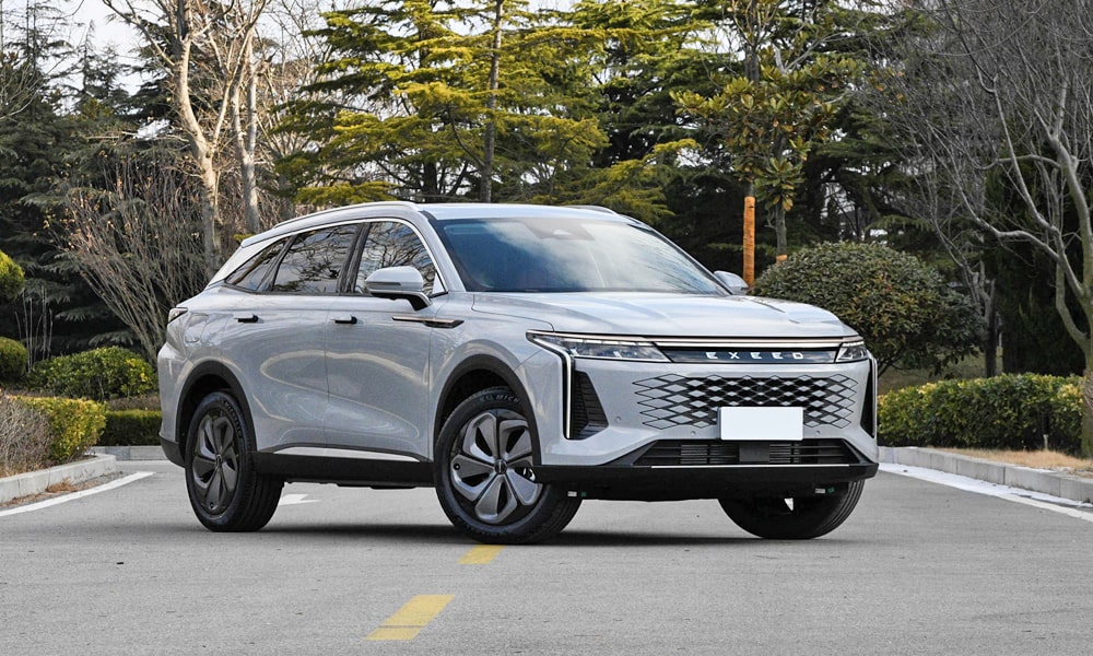 EXEED RX 2025 - фото в новом кузове, фото салона и интерьера