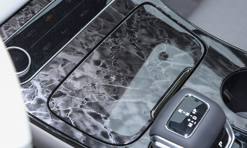 Forthing Yacht 2026 - фото в новом кузове, фото салона и интерьера