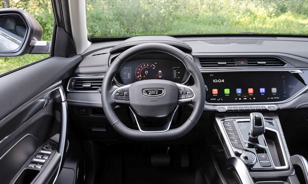 Geely Belgee X70 2025 - фото в новом кузове, фото салона и интерьера