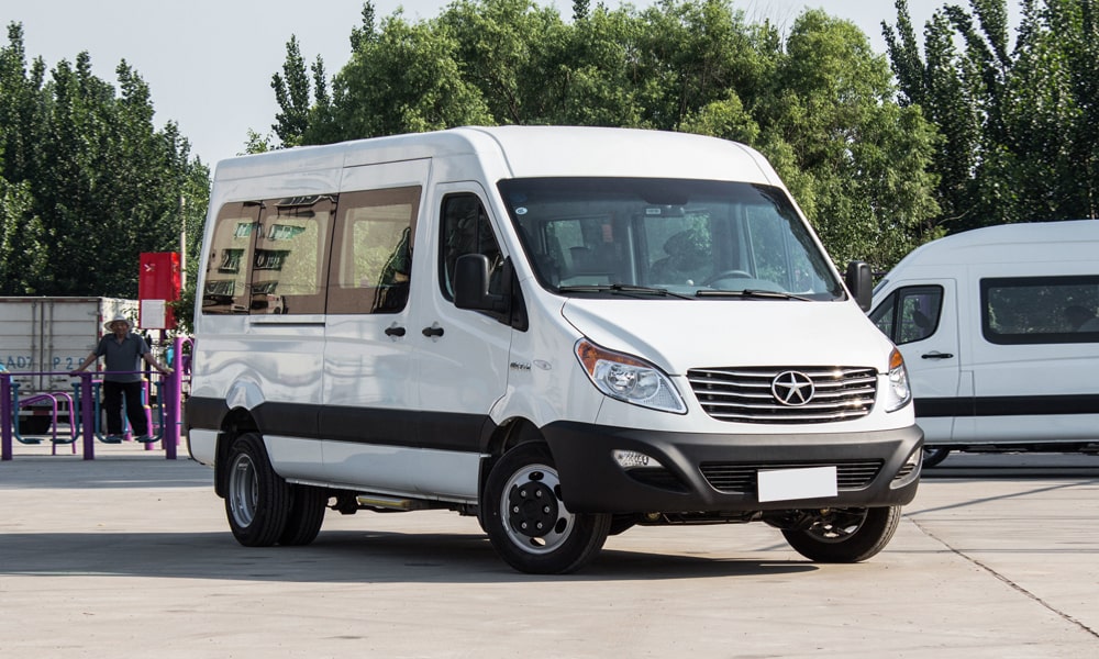 JAC Sunray 2026 - фото в новом кузове, фото салона и интерьера