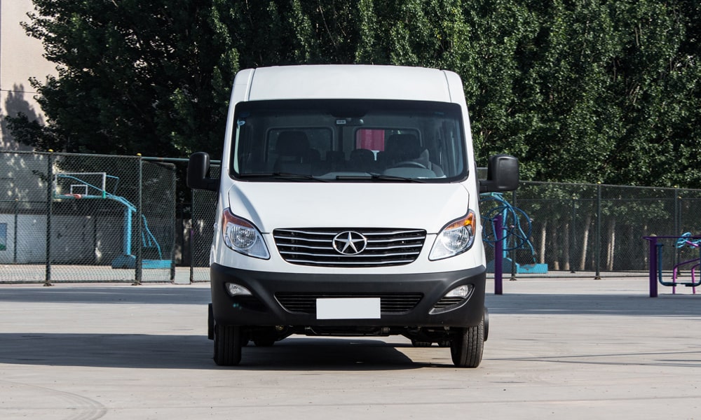 JAC Sunray 2026 - фото в новом кузове, фото салона и интерьера