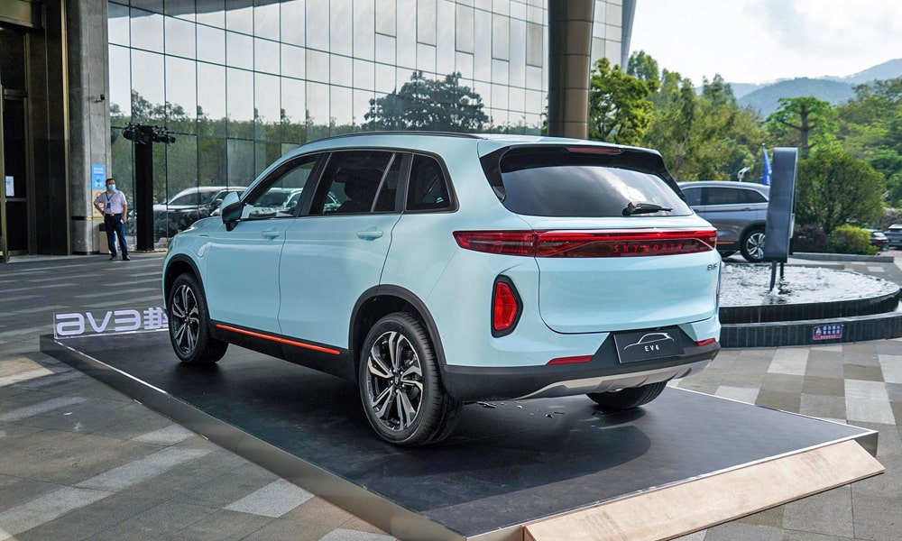 Skywell EV6 2025 - фото в новом кузове, фото салона и интерьера