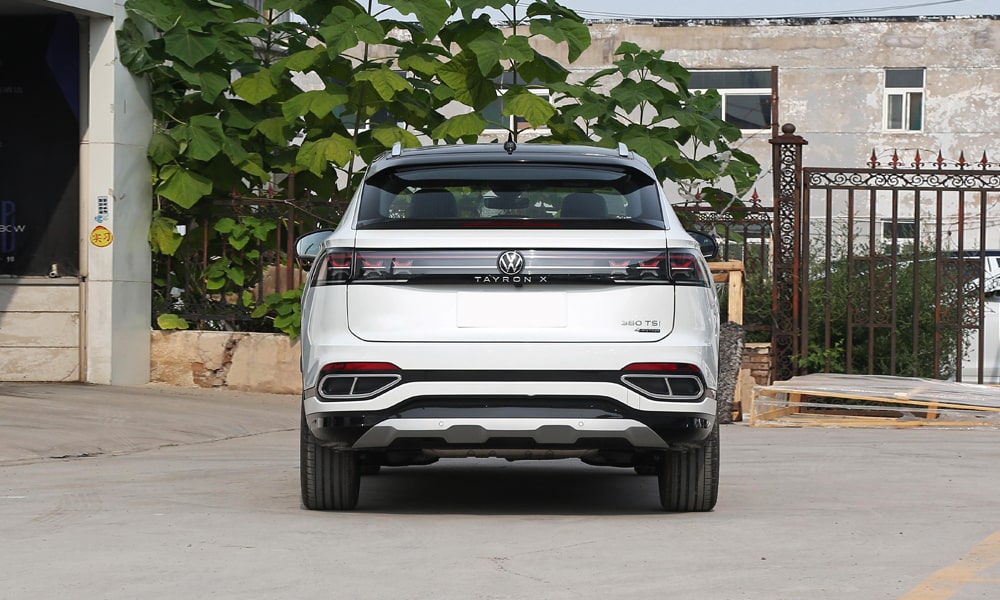 Volkswagen Tayron X 2026 - фото в новом кузове, фото салона и интерьера