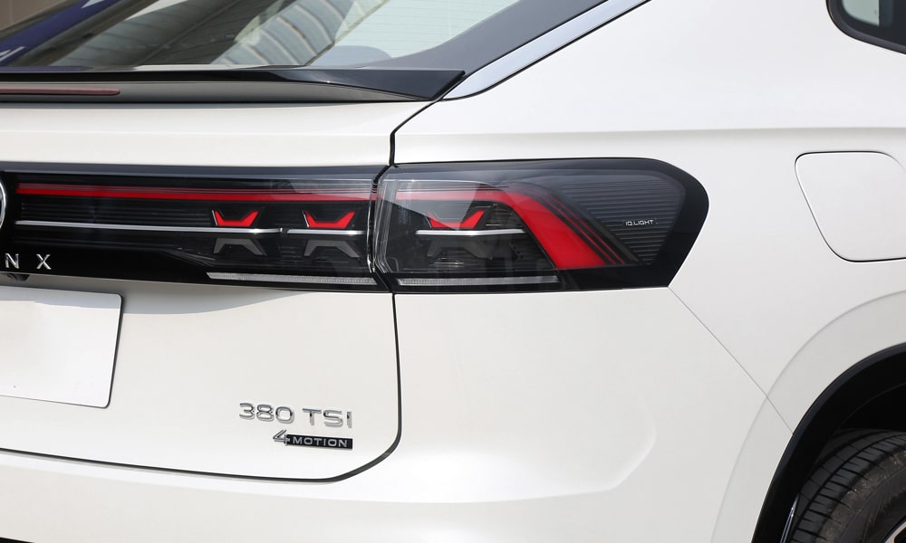 Volkswagen Tayron X 2026 - фото в новом кузове, фото салона и интерьера