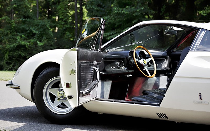 Ferrari 365 P Berlinetta Tre Posti Speciale 1966: характеристики, цена ...