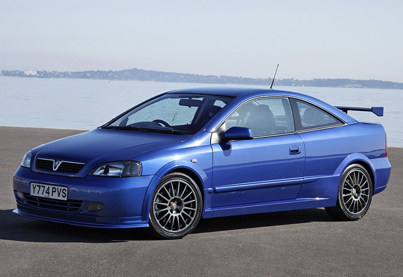 Vauxhall Astra Coupe 888 Turbo 2002: характеристики, цена, фото
