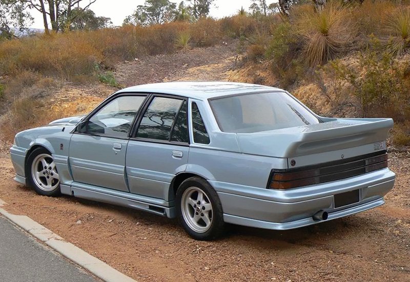 Holden Commodore HSV SS Group A (VL) 1988: характеристики, цена, фото