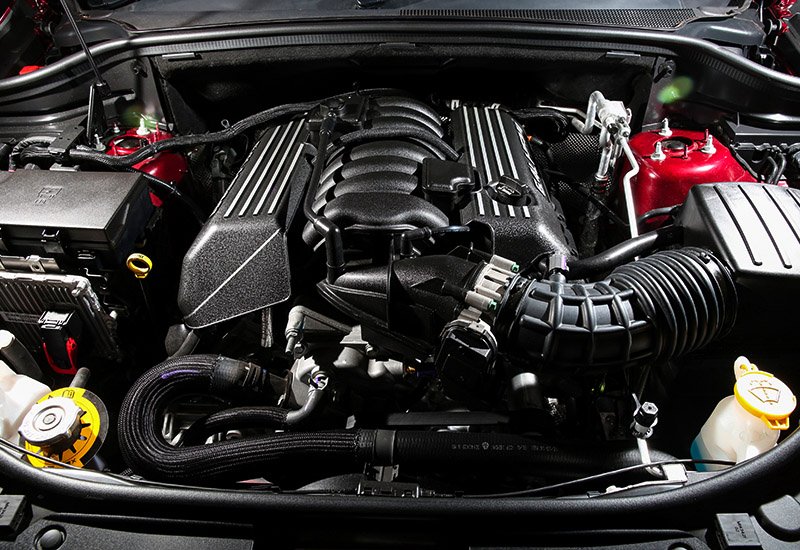 Jeep Grand Cherokee SRT (WK2) 2017: характеристики, цена, фото