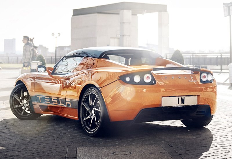 Tesla Roadster Sport 2010: характеристики, цена, фото