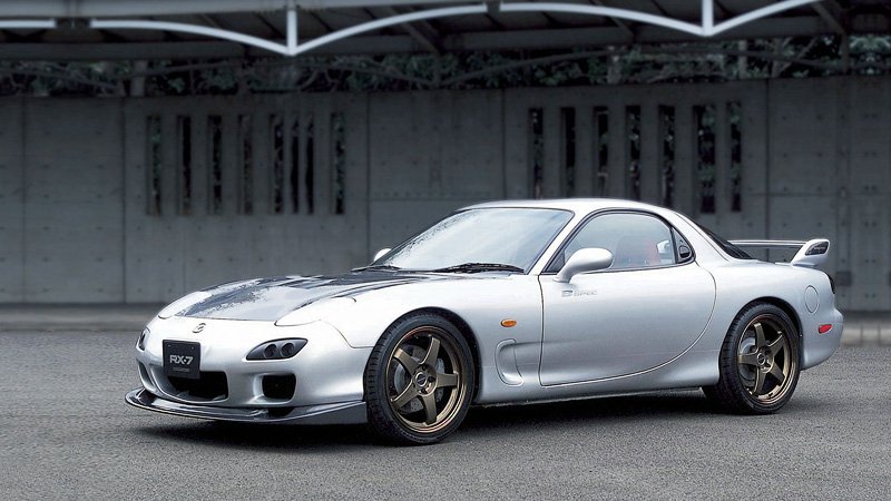 Mazda RX-7 Type RZ (FD3S) 2000: характеристики, цена, фото